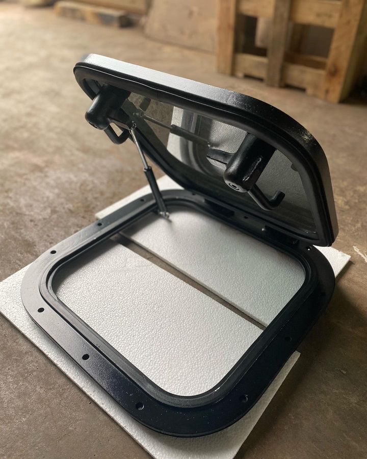 Escape Hatch - Dua Sahabat Group